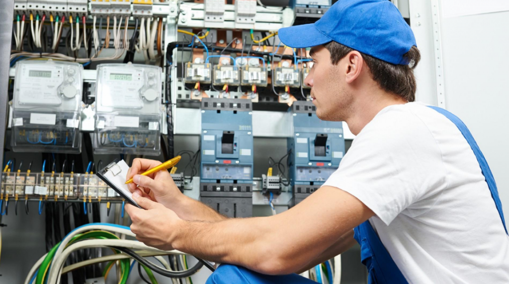 Licensed Electrician | Best Electrical Maintenance 2021
